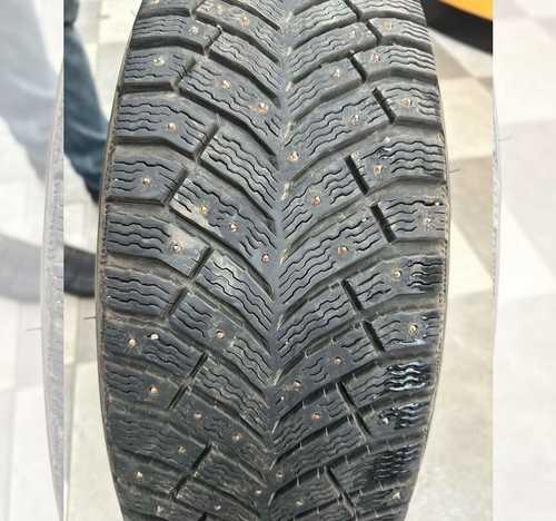 Michelin X-Ice North 4 SUV 225/65 R17 106T