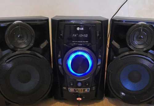 Мини Hi-Fi система LG-RAD136B
