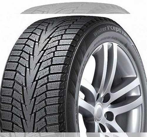 Hankook Winter I'Cept iZ 2 W616 215/70 R15 98T