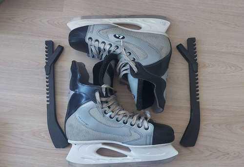 Хоккейные коньки botas 302 на 46 размер