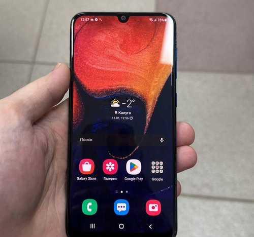 Samsung Galaxy A50, 4/64 ГБ