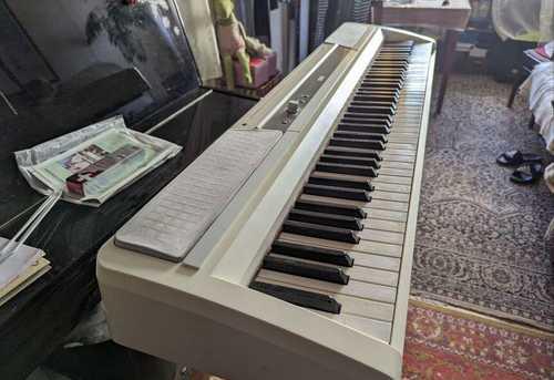 Цифровое пианино Korg sp-170S