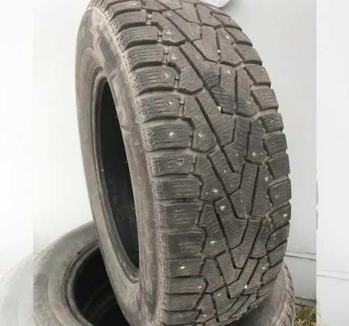 Pirelli Ice Zero 215/65 R16 102T