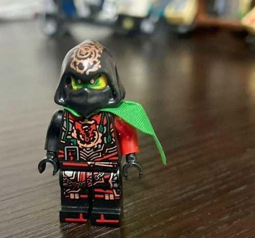 Lego ninjago минифигурки Acronix, Machia, rivett