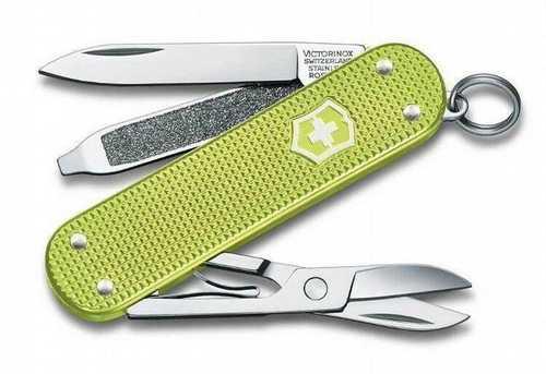Нож-брелок Victorinox Classic Colors Alox Lime Twi