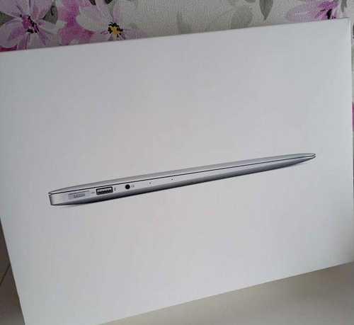 Коробка от Apple MacBook Air