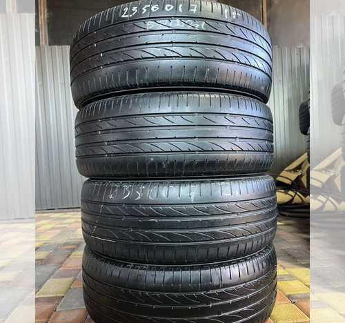 Bridgestone Dueler H/P 235/60 R17