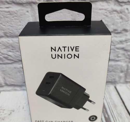 Native Union Fast GaN Charger