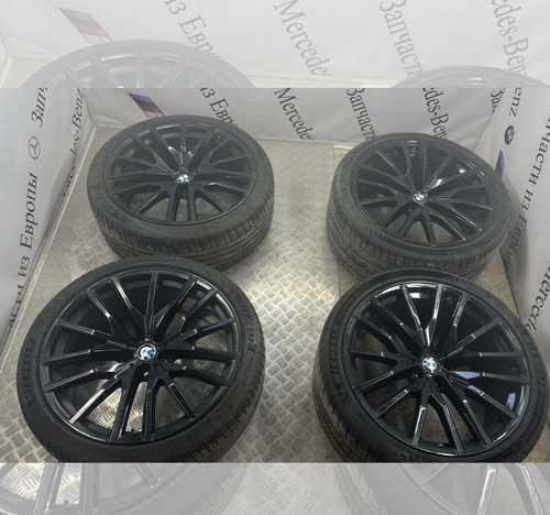 Колеса R22 Оригинал BMW G05 G06. ровные