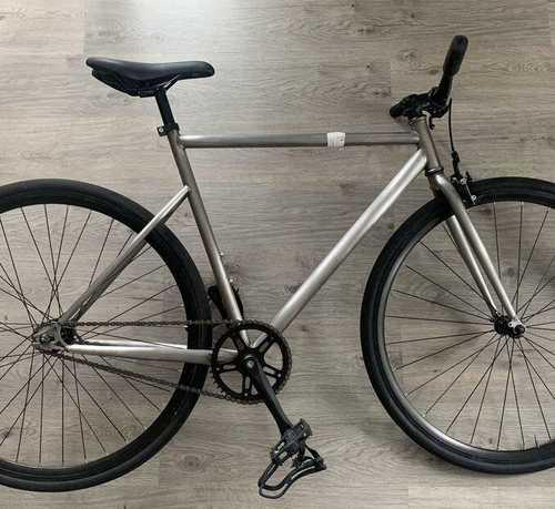 Велосипед Elops 500 fix/single speed