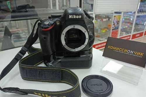 Отличный Фотоаппарат, Nikon D5100 +Батарейный Блок