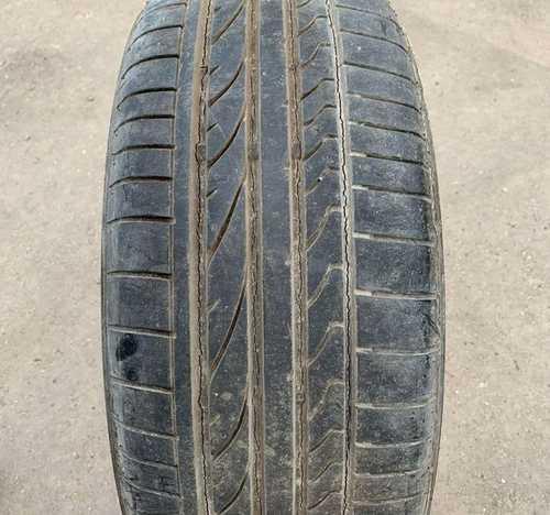 Bridgestone Potenza RE050A 215/45 R17 87Y