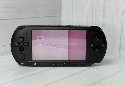 Игровая приставка Sony PSP e1004 L9