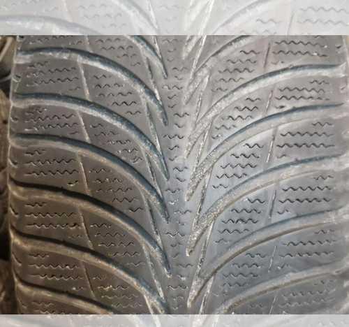 Goodyear UltraGrip Ice  205/55 R16