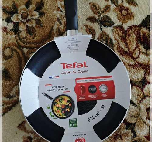 Новая сковорода Tefal, 24 см