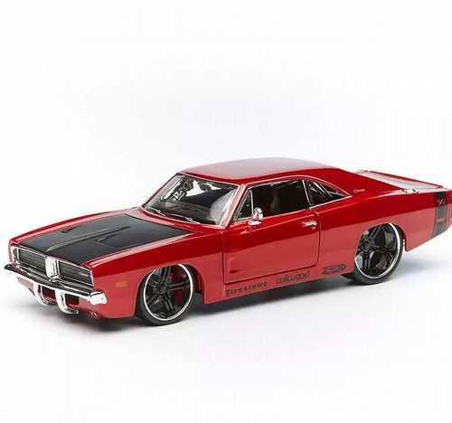 1:25 модель Dodge Charger R/T 1969