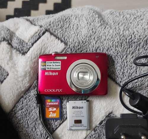 Фотоаппарат мыльница Y2K Nikon s2600