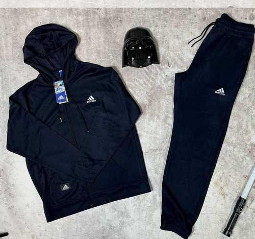 Спортивные костюмы Adidas