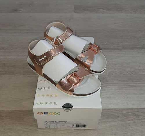 Новые сандали Geox р 36