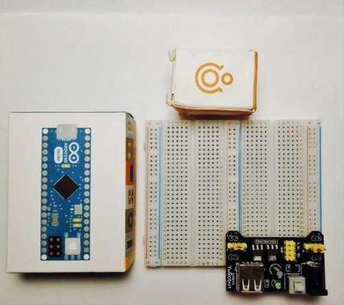 Arduino Micro + breadbord + power supply 5/3.3v +