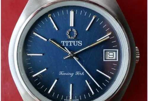 Камертонные часы Titus (механизм Omega ESA 9162)