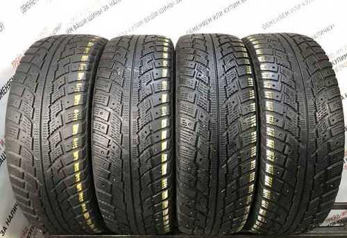 Kumho I'Zen KW15 235/65 R17