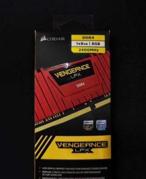 Модуль памяти Corsair Vengeance LPX DDR4 8GB 2400