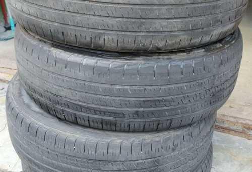 Kumho Sense KR26 225/65 R17