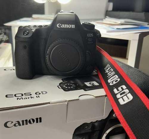 Фотоаппарат Canon EOS 6D Mark II Body