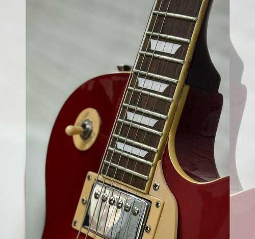Электрогитара Gibson Les Poul