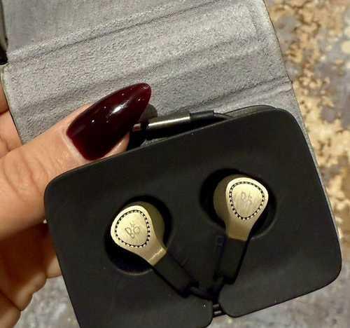 Наушники bang olufsen