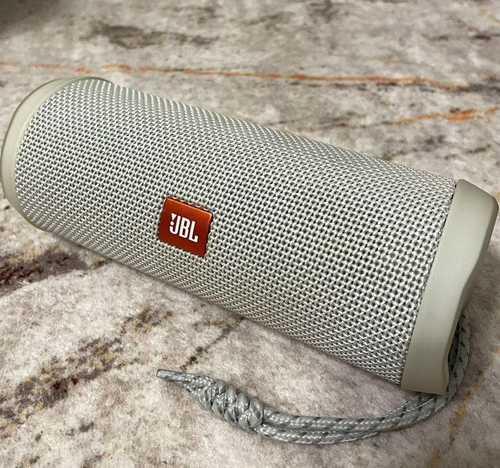 Колонка портативная JBL Flip 4