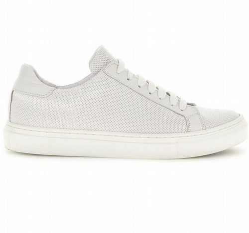 Кроссовки новые Max Mara Intrend