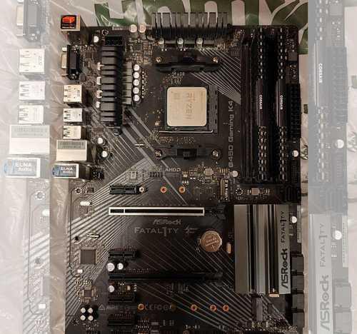 Материнская плата с процессором и памятью ASRock B