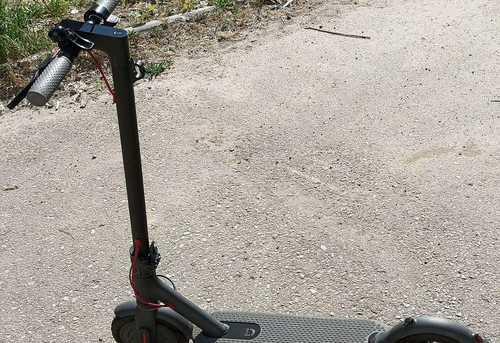 Электросамокат Xiaomi Mi Electric Scooter 1S