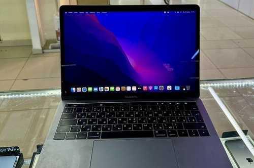 MacBook Pro 13 (8/256gb/i5/2016г.)