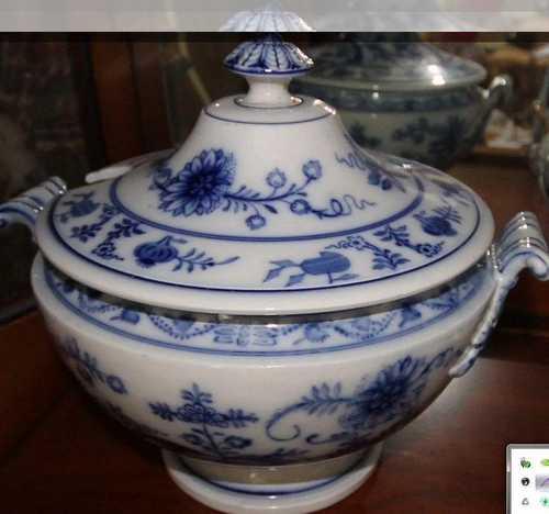 Супница Villeroy&Boch большая, 19 век Луковый деко
