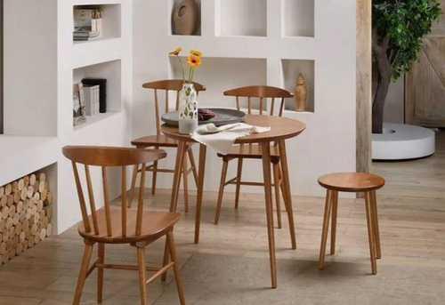 Деревянные кухонные стулья из массива