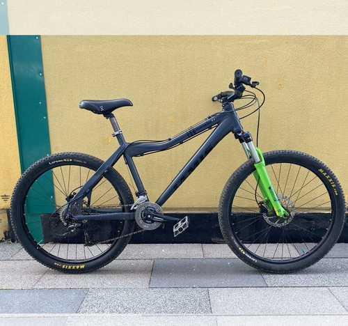 Велосипед Jamis Komodo 2 MTB. Deore