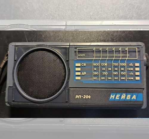 Радиоприемник "Нейва рп-204"