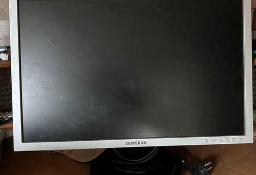 Монитор Samsung syncmaster 2223NW