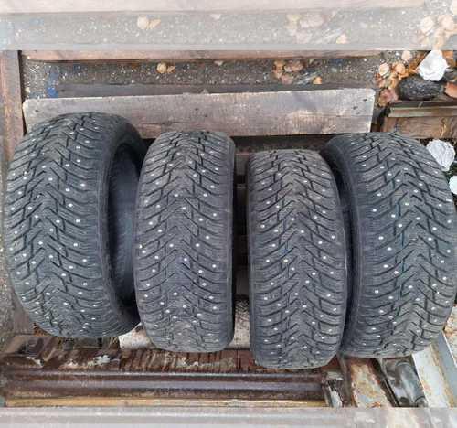 Nokian Tyres Hakkapeliitta 8 205/50 R17