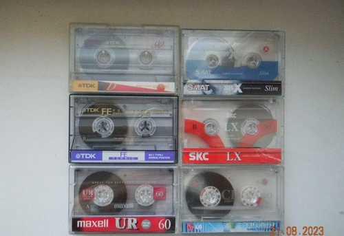 Магнитофонные компакт кассеты с аудиозаписью