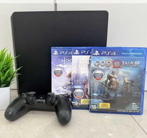 Sony PS4 slim c играми