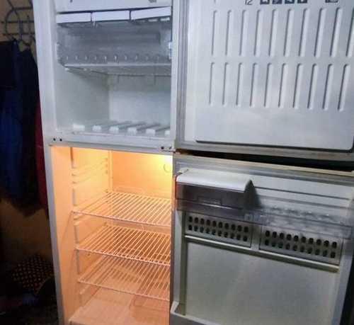Холодильник stinol 110L