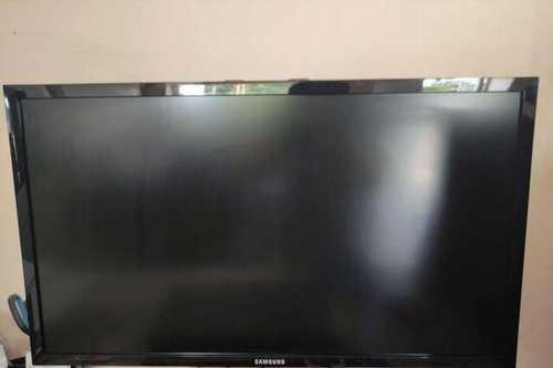 Монитор Samsung U28E590D 28" 4К