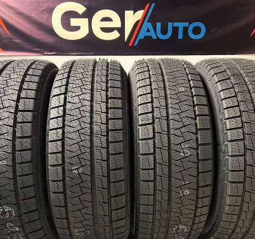 Pirelli Formula Ice FR 205/60 R16 96T