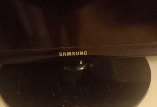 Телвизор Samsung UE32F4020AW