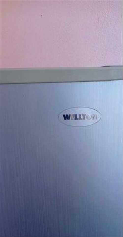 Холодильник бу маленький фирма "Wellton"