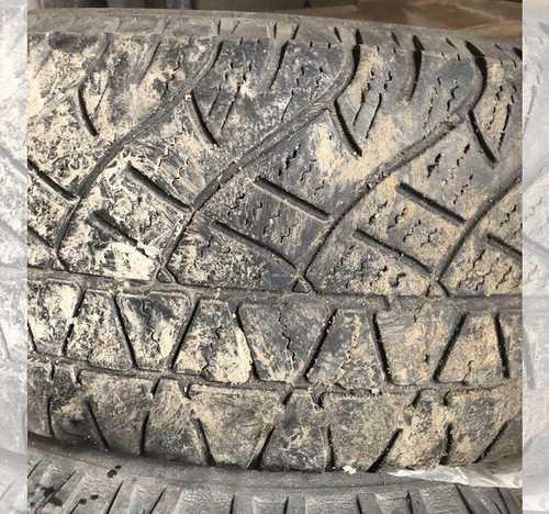 Michelin Latitude Tour 225/65 R17 102H